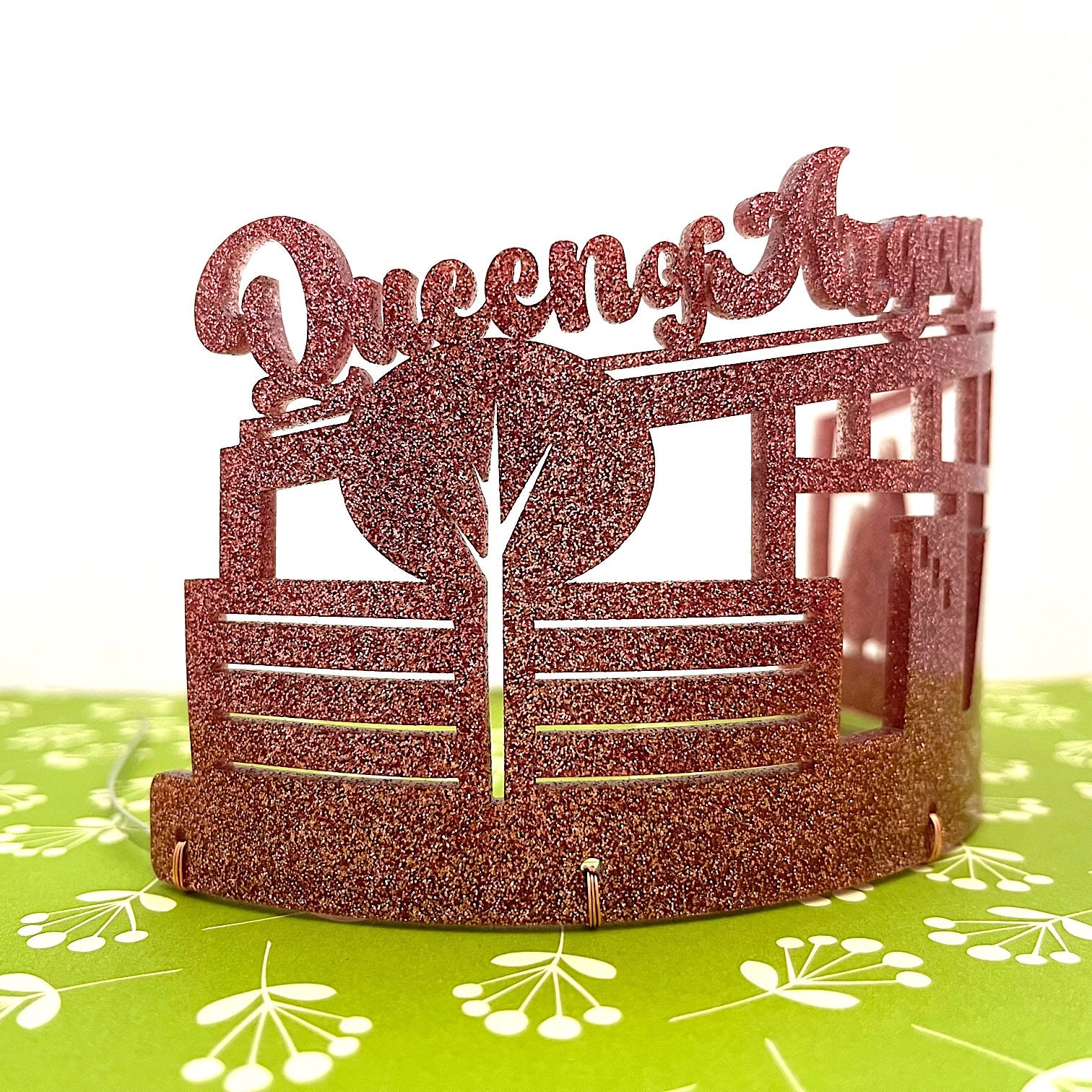 Tiara Con Letras Del Logo