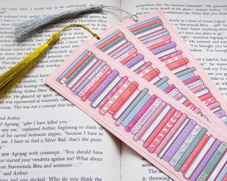GOLD FOIL Pink Stack of Books Bookmark With Tassel Bookworm - Etsy