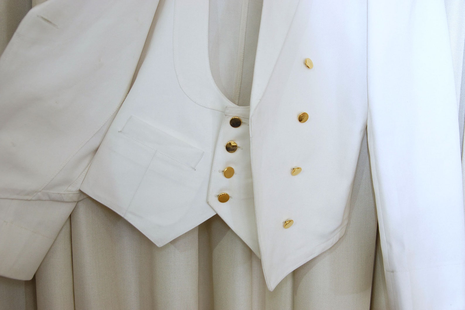 Vintage White Cotton Jacket for Waiters/serving Staff Uniform Jacket ...