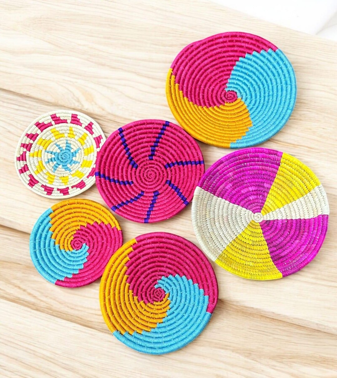 Natural Sabai Grass Handwoven Baskets , Wall Art Decor for Living Room ...