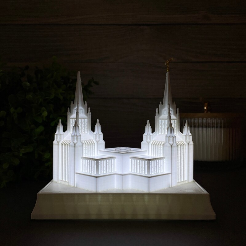 3d Jesus Christ Lamp - Etsy