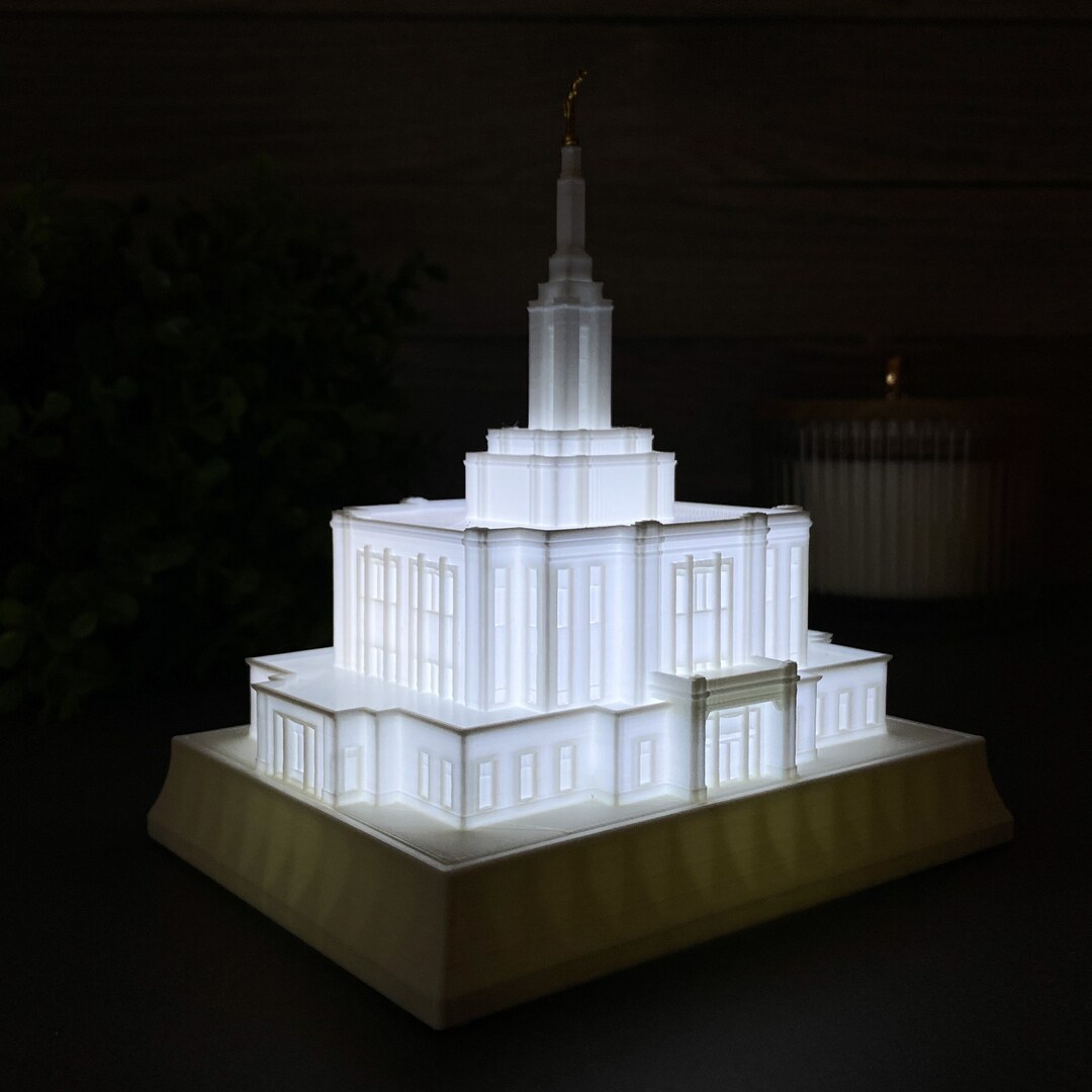 Pocatello Idaho Latter-day Temple Night Light Statue - LDS - the Church ...