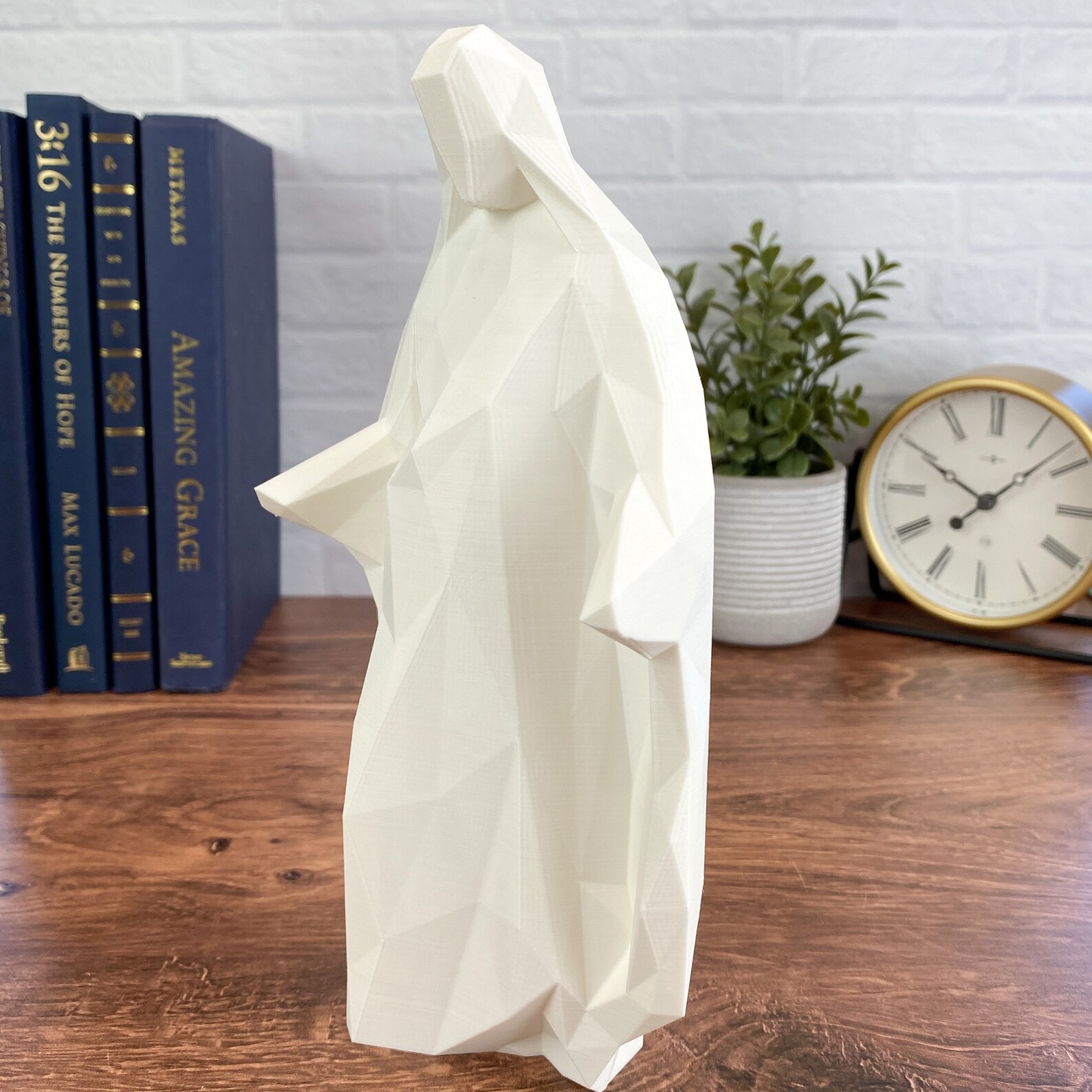 The Christus Statue Minimalistic 3D Printed Low Poly - Etsy