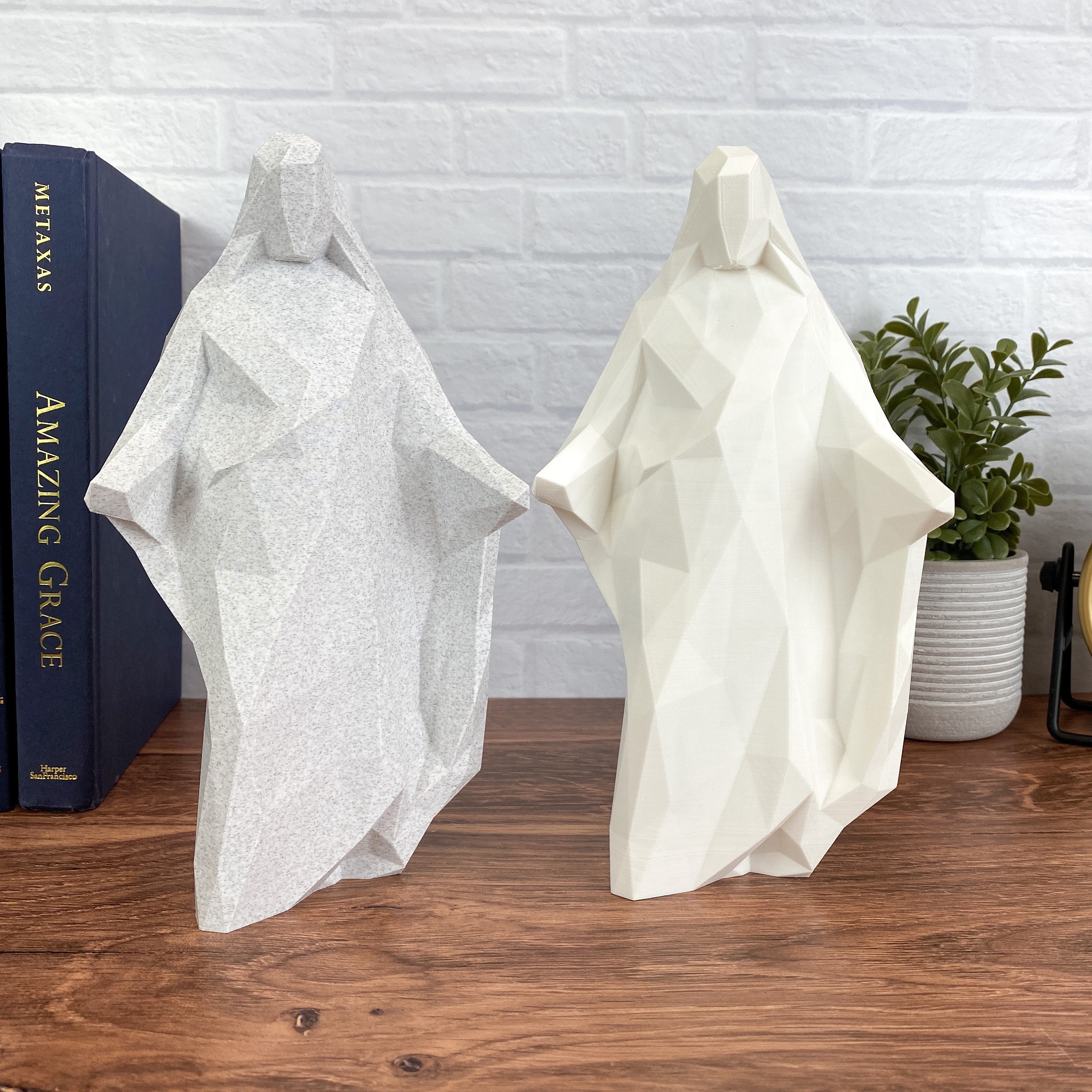 The Christus Statue - Minimalistic - 3D Printed - Low Poly - Modern ...