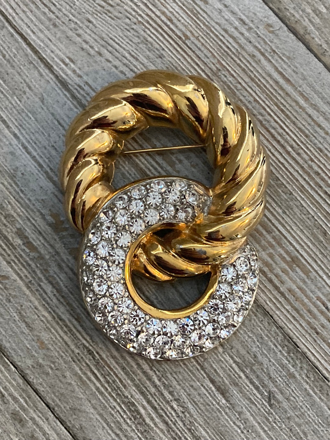 Beautiful Vintage VO Signed Vintage 1980's Gold With Clear Rhinestones ...