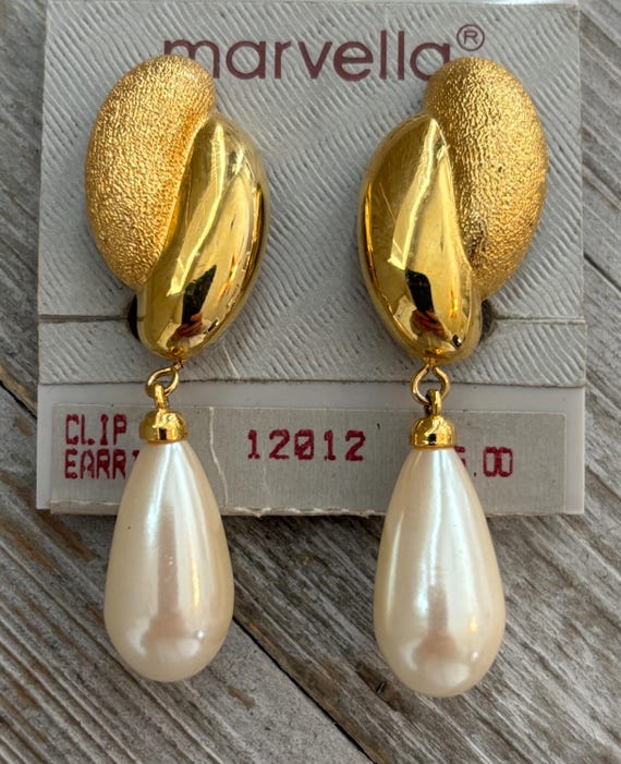 Beautiful MARVELLA 1990's New Old Stock Gold With Fau… - Gem