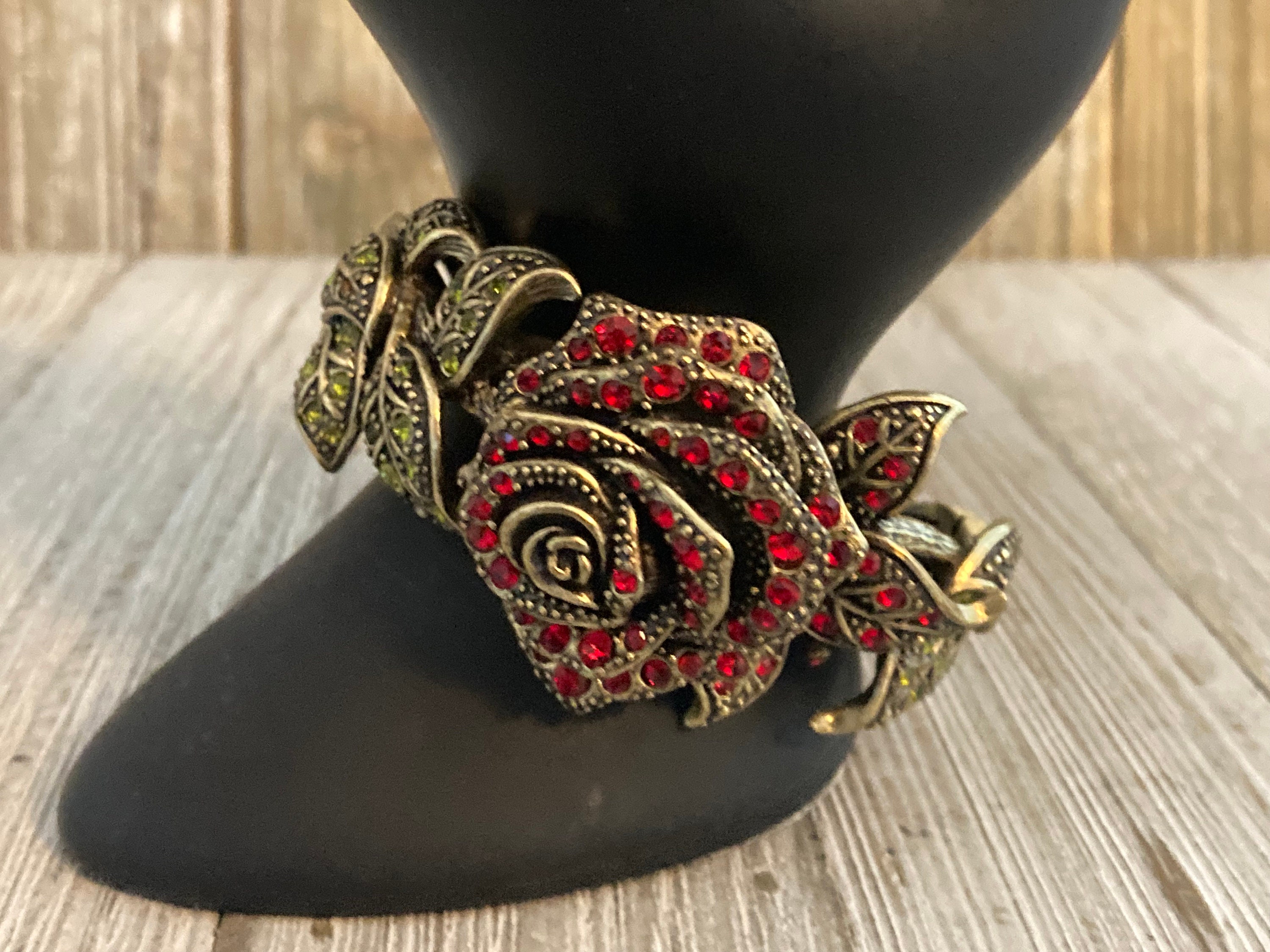 HEIDI DAUS Signed Vintage 1990's Green and Red Rhinestones Rose Shaped ...