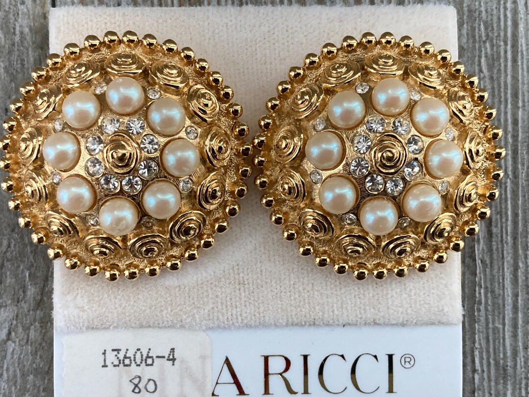 Stunning NINA RICCI Vintage 1980's-90's New Old Stock Round Gold With ...