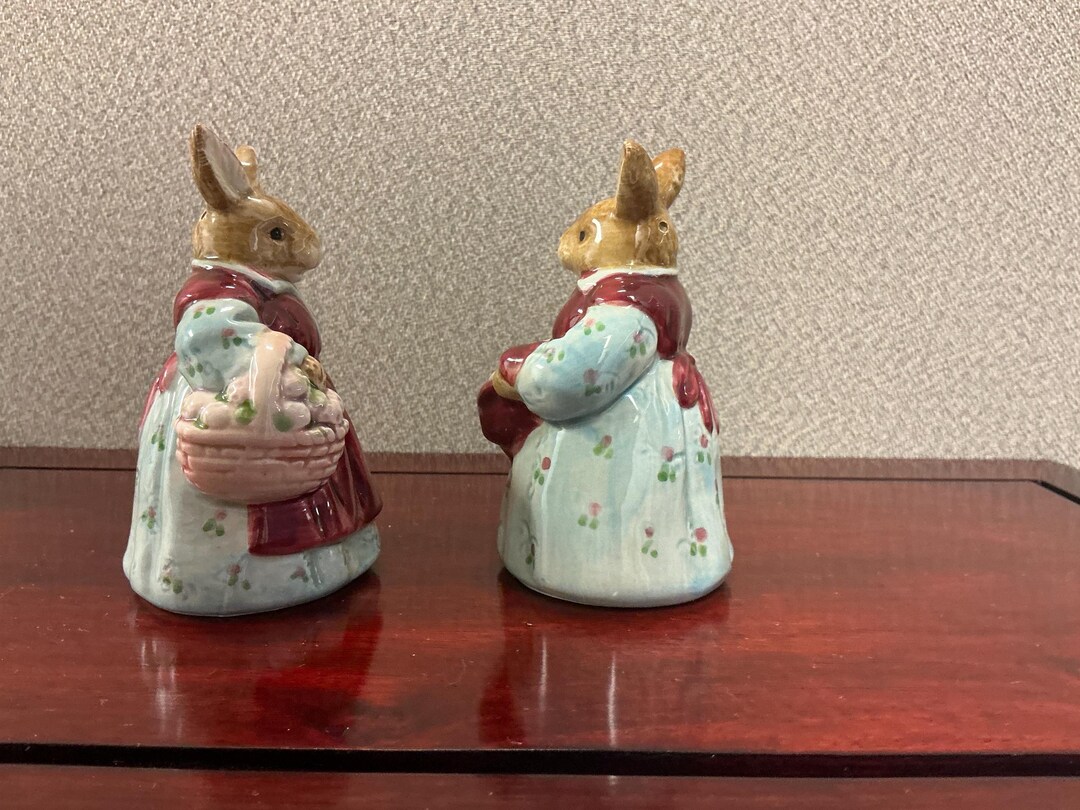 Rabbits Salt and Pepper Shakers the Edith Collection Otagimi Japan - Etsy