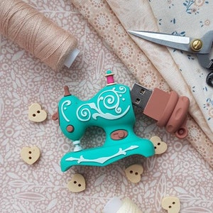 USB Stick Sewing Machine, Crafty Gifts, Usb Pen Drive, Unusual Gift ...