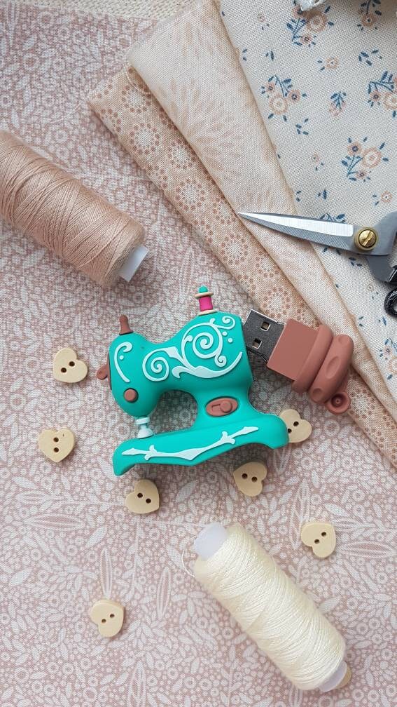 USB Stick Sewing Machine, Crafty Gifts, Usb Pen Drive, Unusual Gift ...