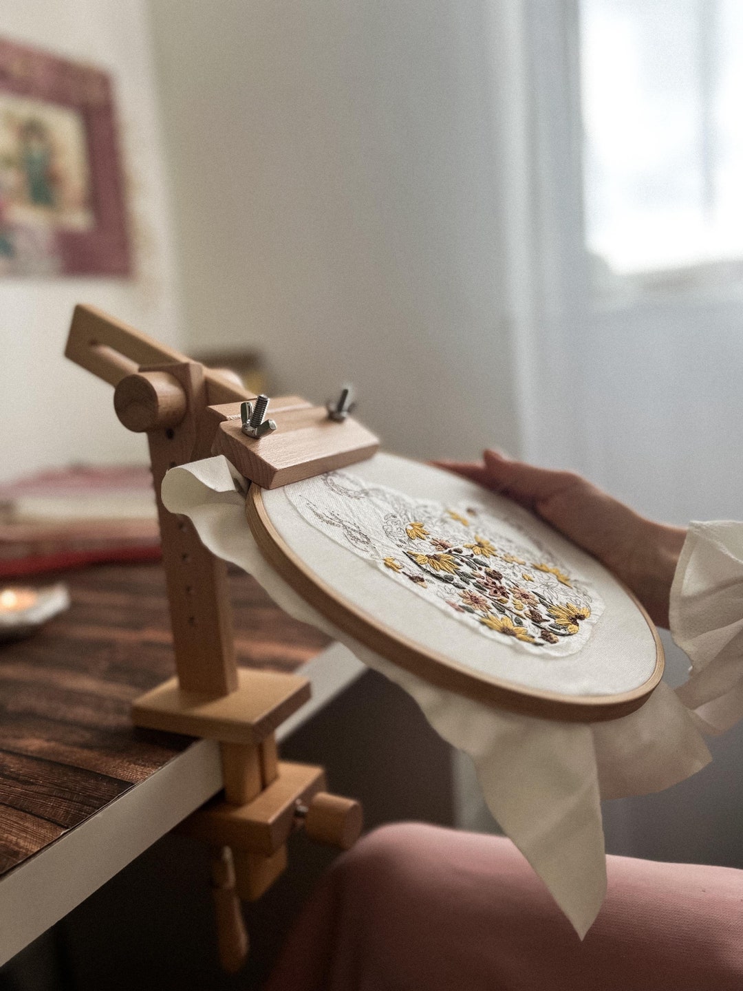 Adjustable Embroidery Hoop Holder Stand | Clamp on Table DIY Cross ...