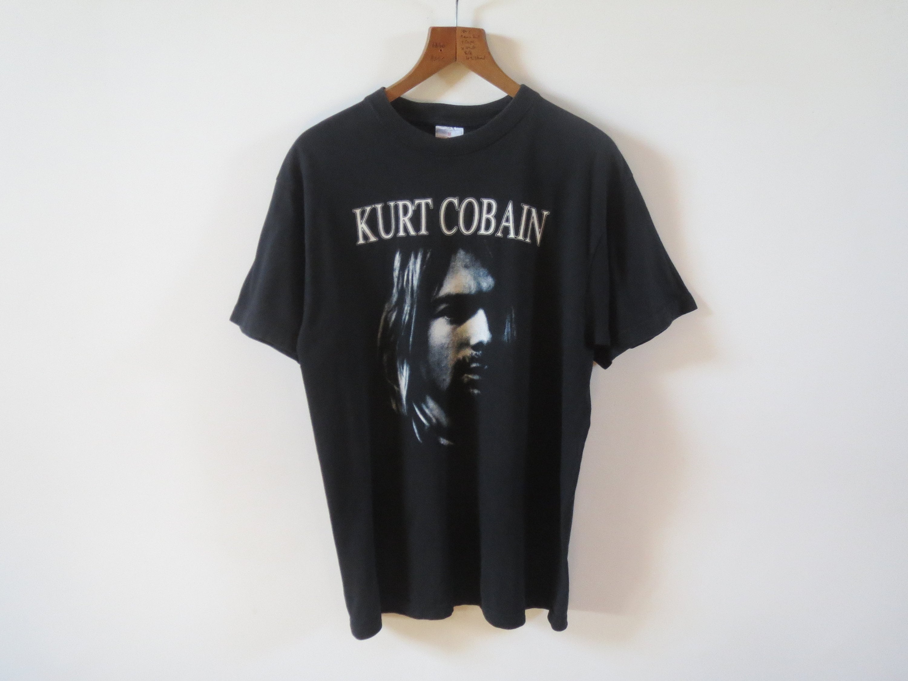 Kurt Cobain Memorial Shirt - Etsy Kurt Cobain Memorial Shirt - Etsy