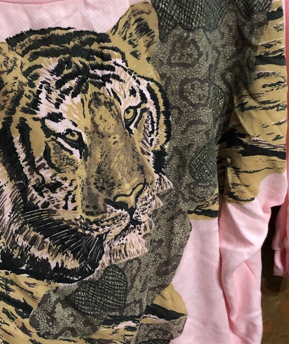 Vintage 80s Tiger Animal Print 1980s Pink Crewneck Sw… - Gem
