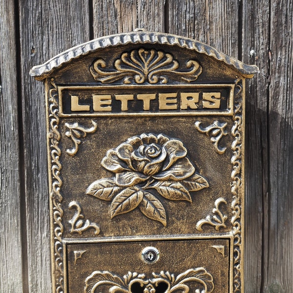 Vintage Mailbox - Etsy