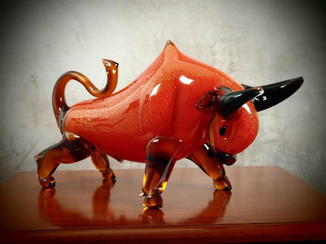 Oversized Murano-style Glass Bull Sculpture: Elegant Statement Piece ...
