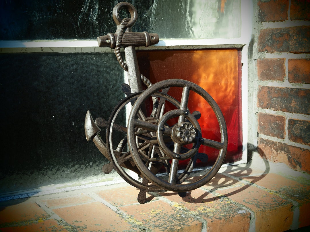 Nautical Anchor & Ship Wheel Garden Hose Organizer Maritime Decor for ...