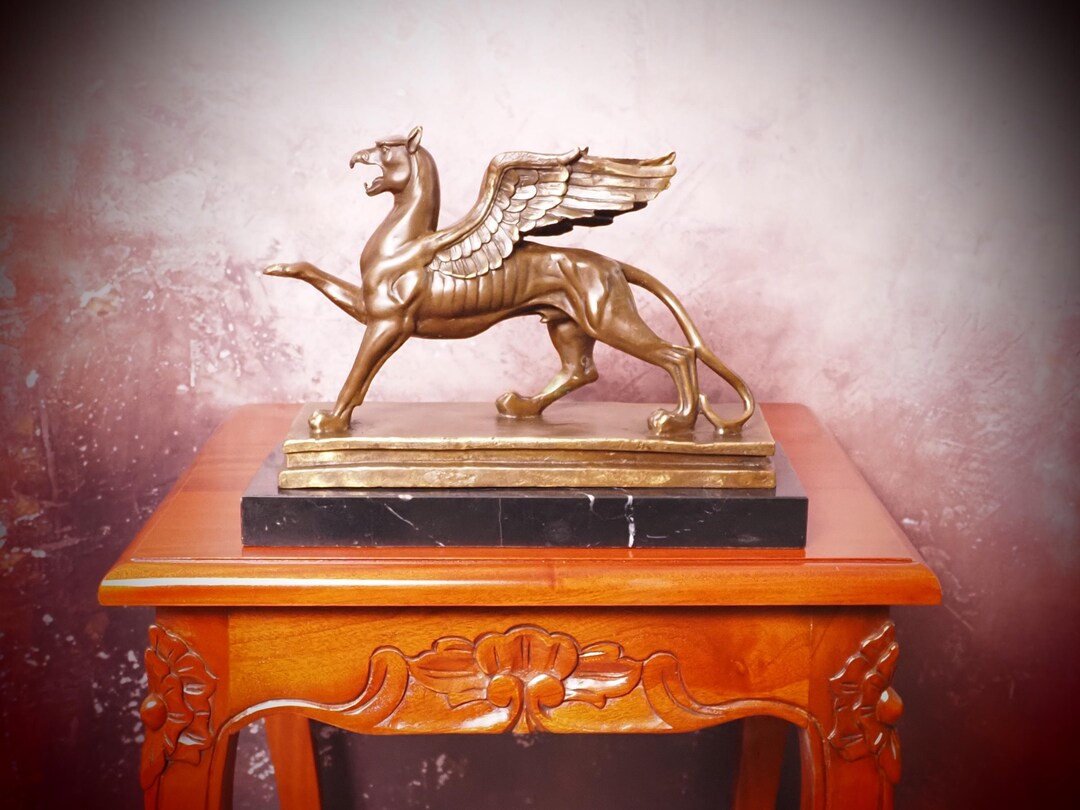 Majestic Bronze Griffin Sculpture: Mythical Creature Art, Eagle-lion ...