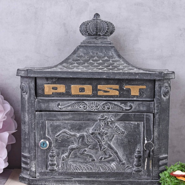 Vintage Mailbox - Etsy
