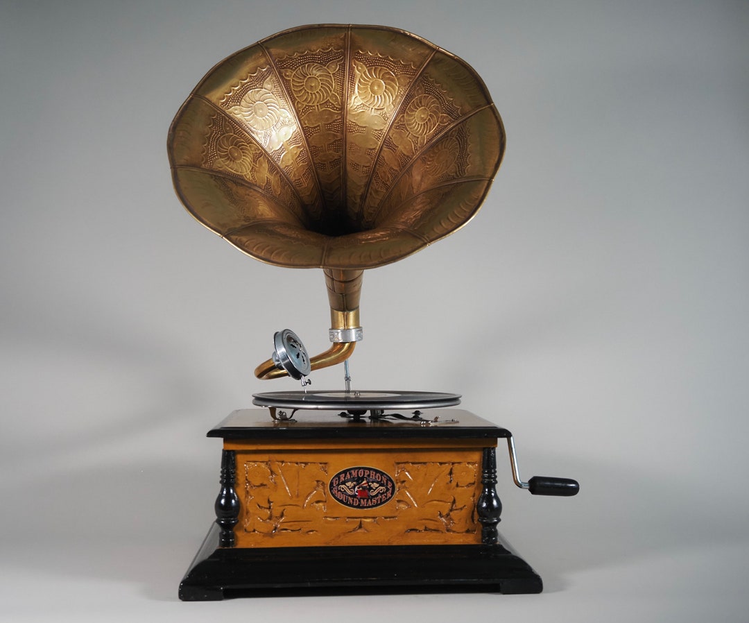 Beautiful ANTIQUE STYL Gramophone, Phonograph New Working Record Player Antique Style Handmade ...