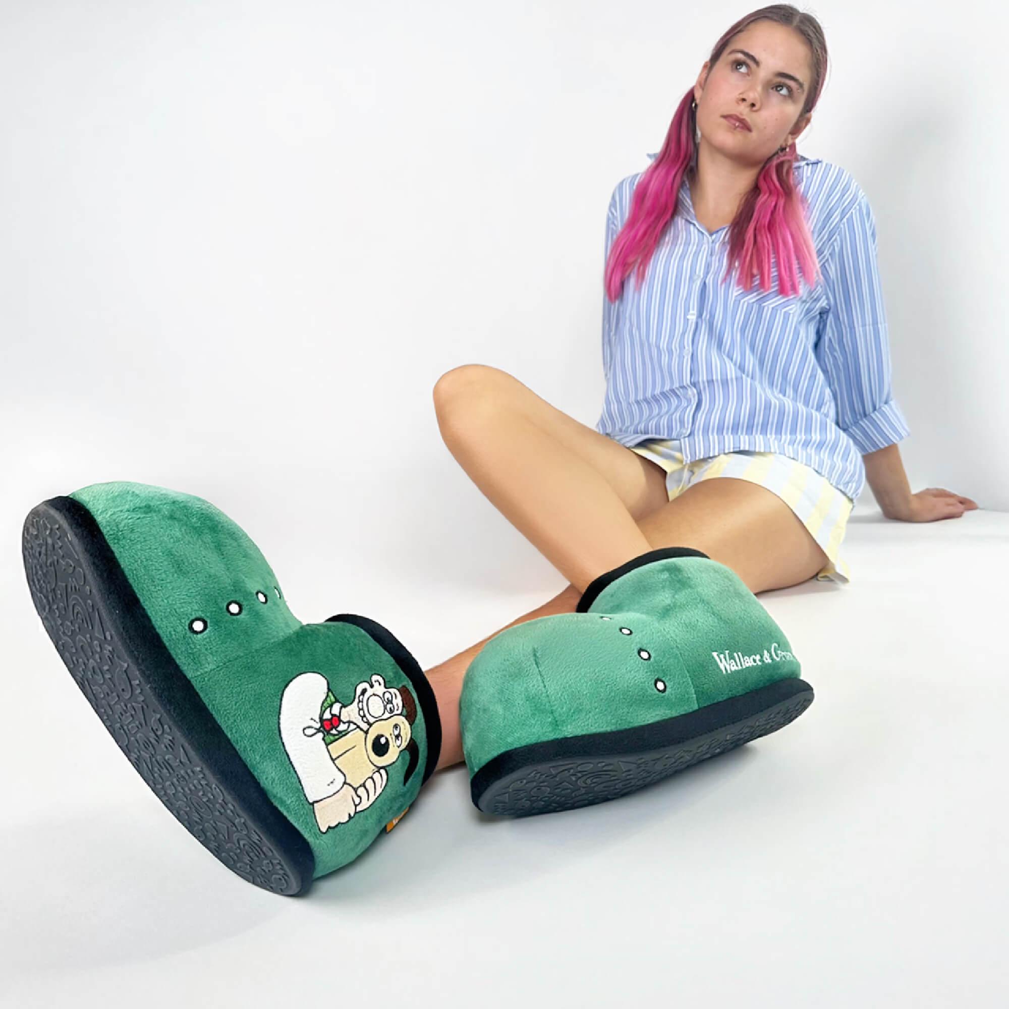 Coddies Wallace & Gromit Boot Slippers - Official Merchandise - Plush ...