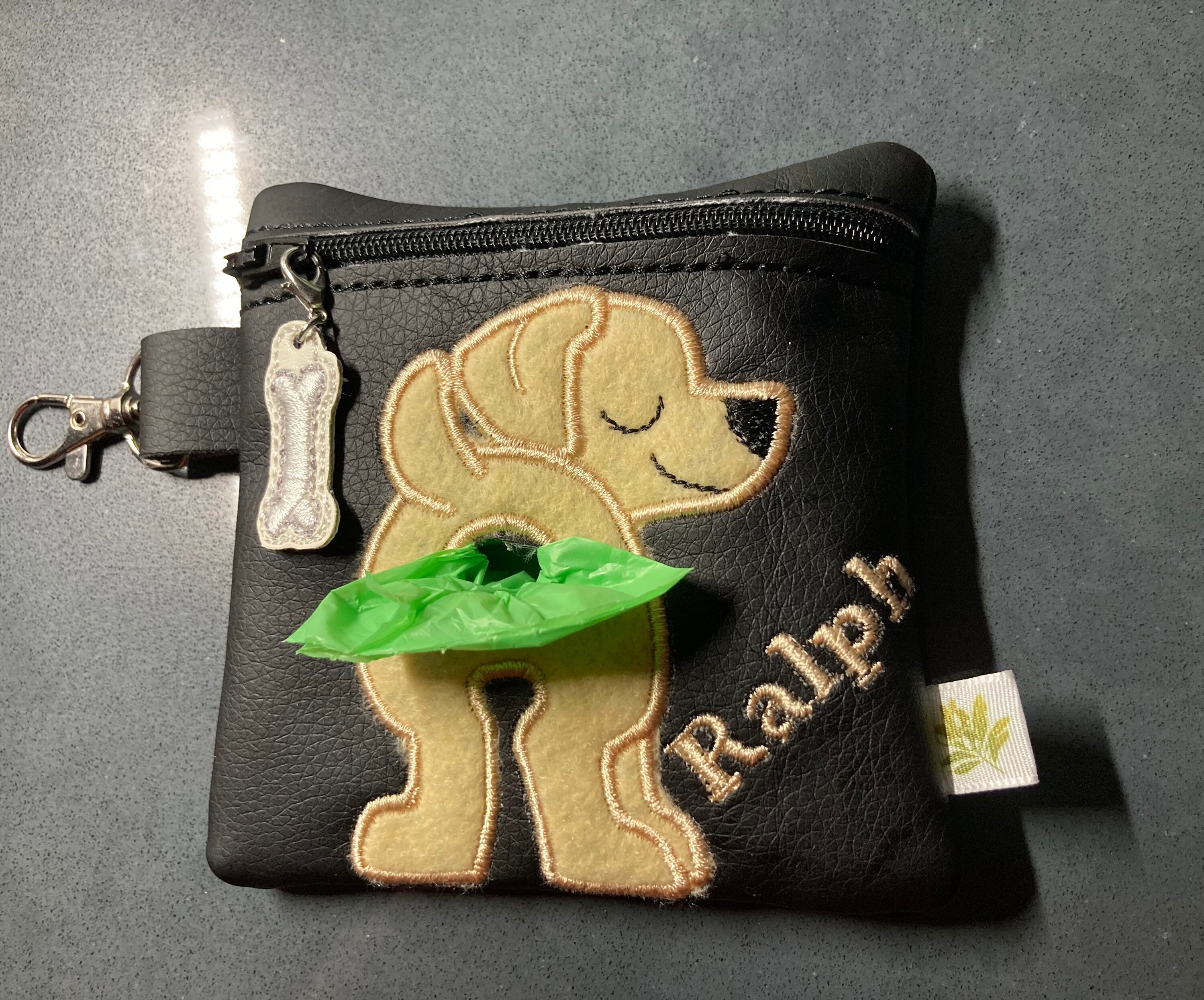 Labrador Retriever Poo Bag Carrier - Etsy