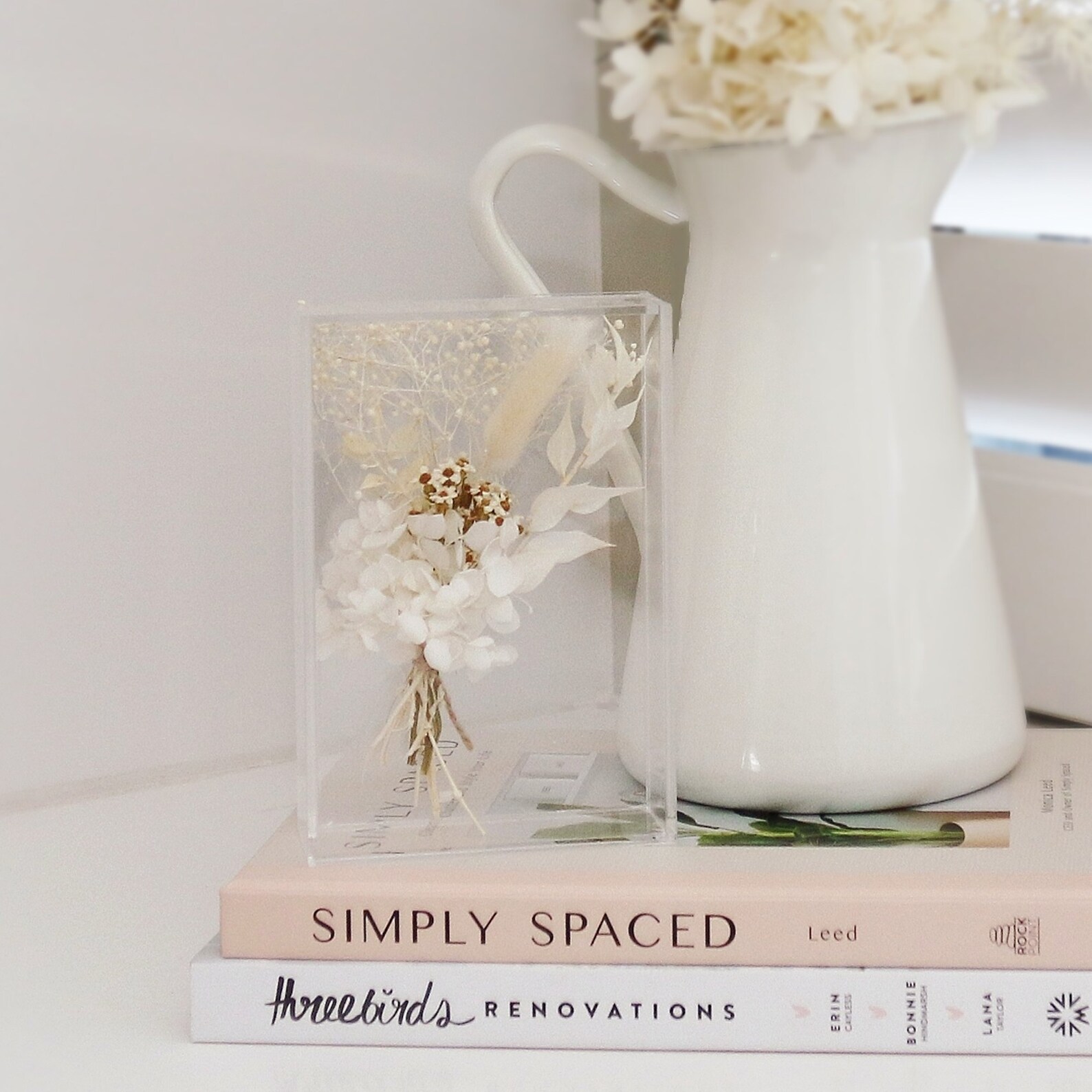 Neutral Flower Frame - Etsy Australia