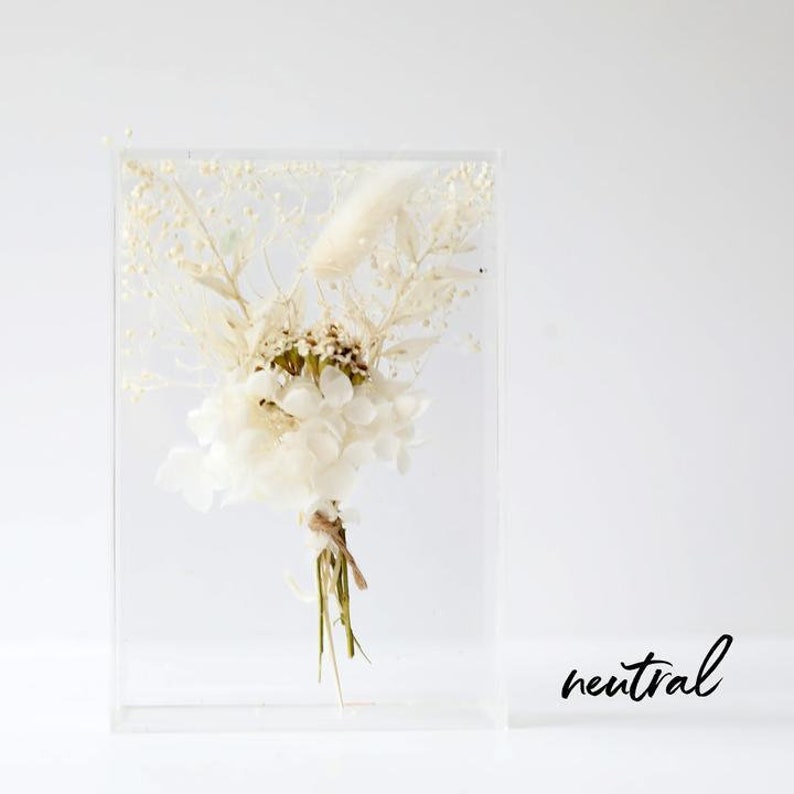 Neutral Flower Frame - Etsy Australia