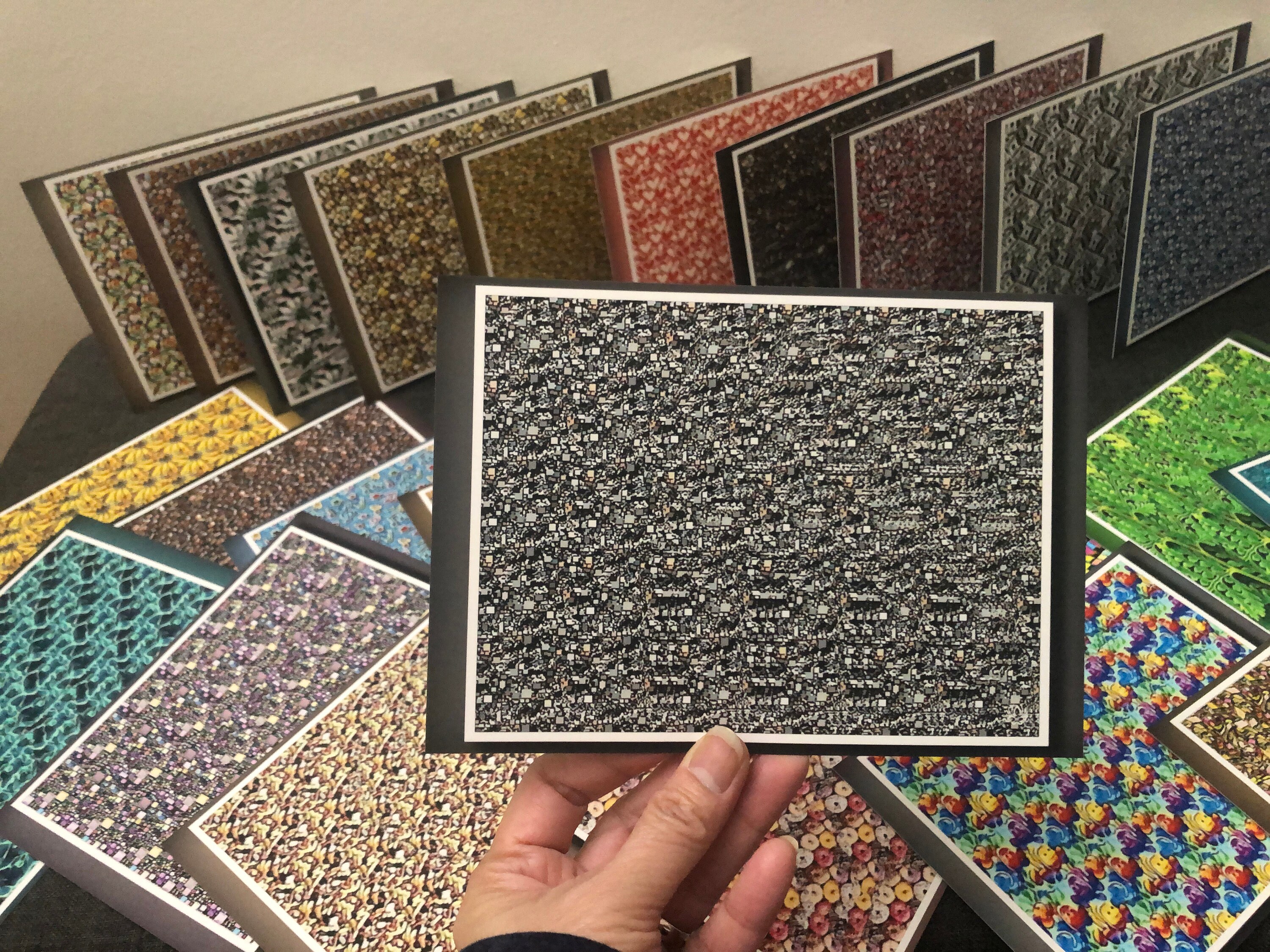 STEREOGRAM POSTCARDS Set 2, Hidden 3D Donut, Bananas, and Purple Spiral ...