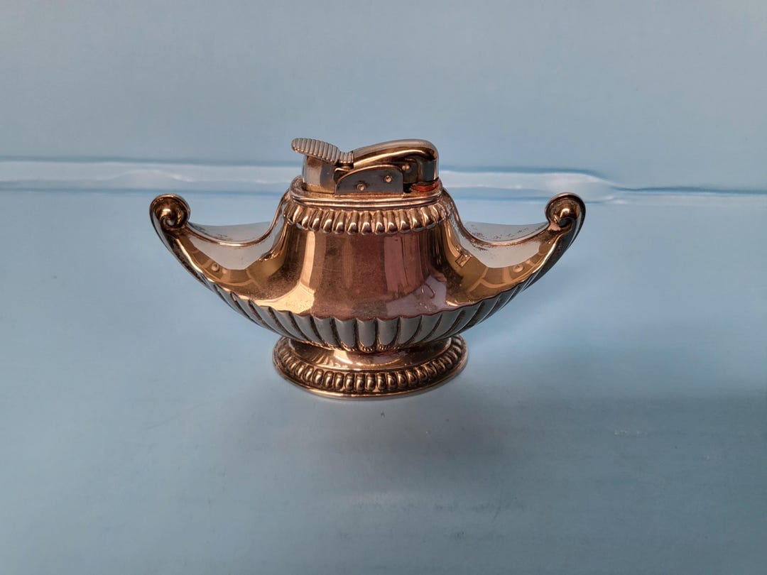 Vintage Silver 1940s Table Lighter Evans Aladdin Genie Lamp Hollywood ...