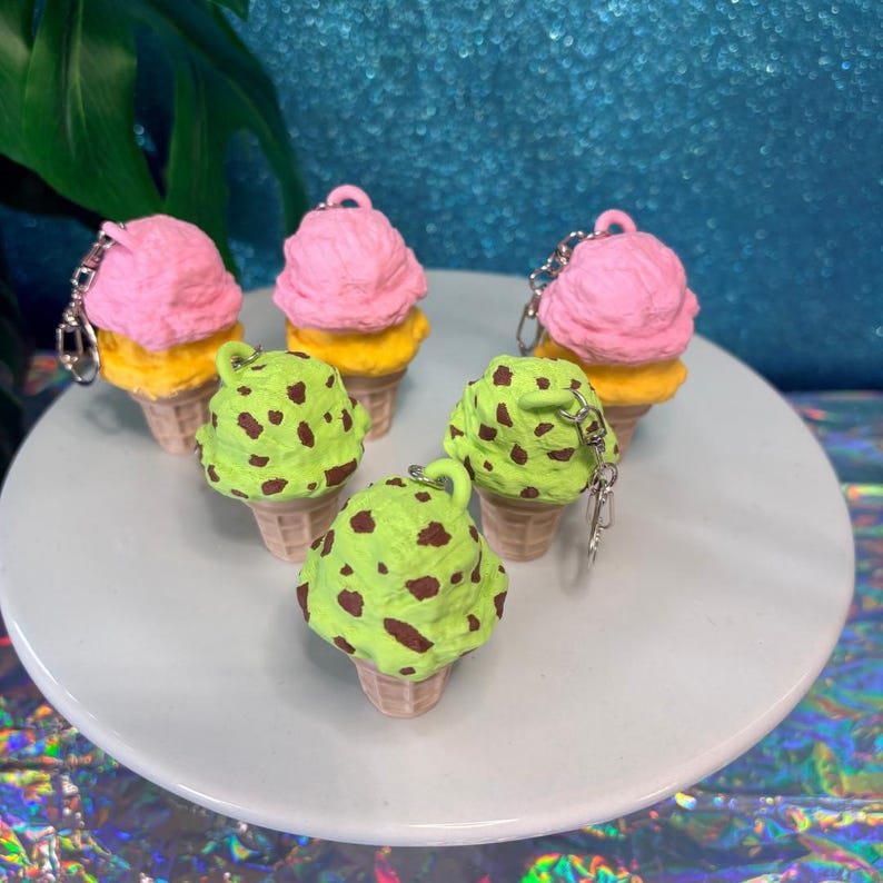 Ice Cream Cone Fidget Clicker Keychain – Clicker Toy | Ice Cream Scoop ...