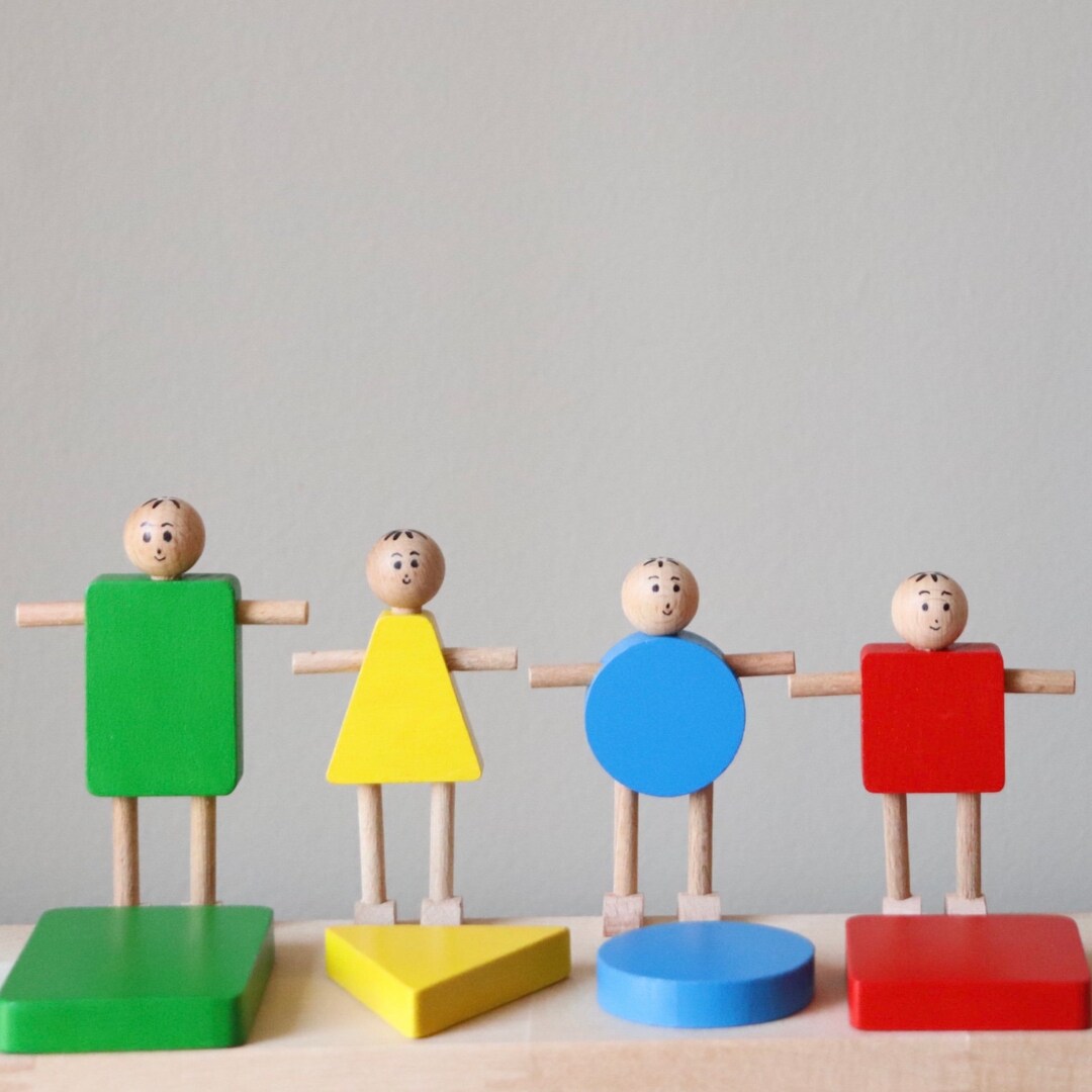 Wooden Shape Matching Dolls: Montessori Learning Toy - Etsy