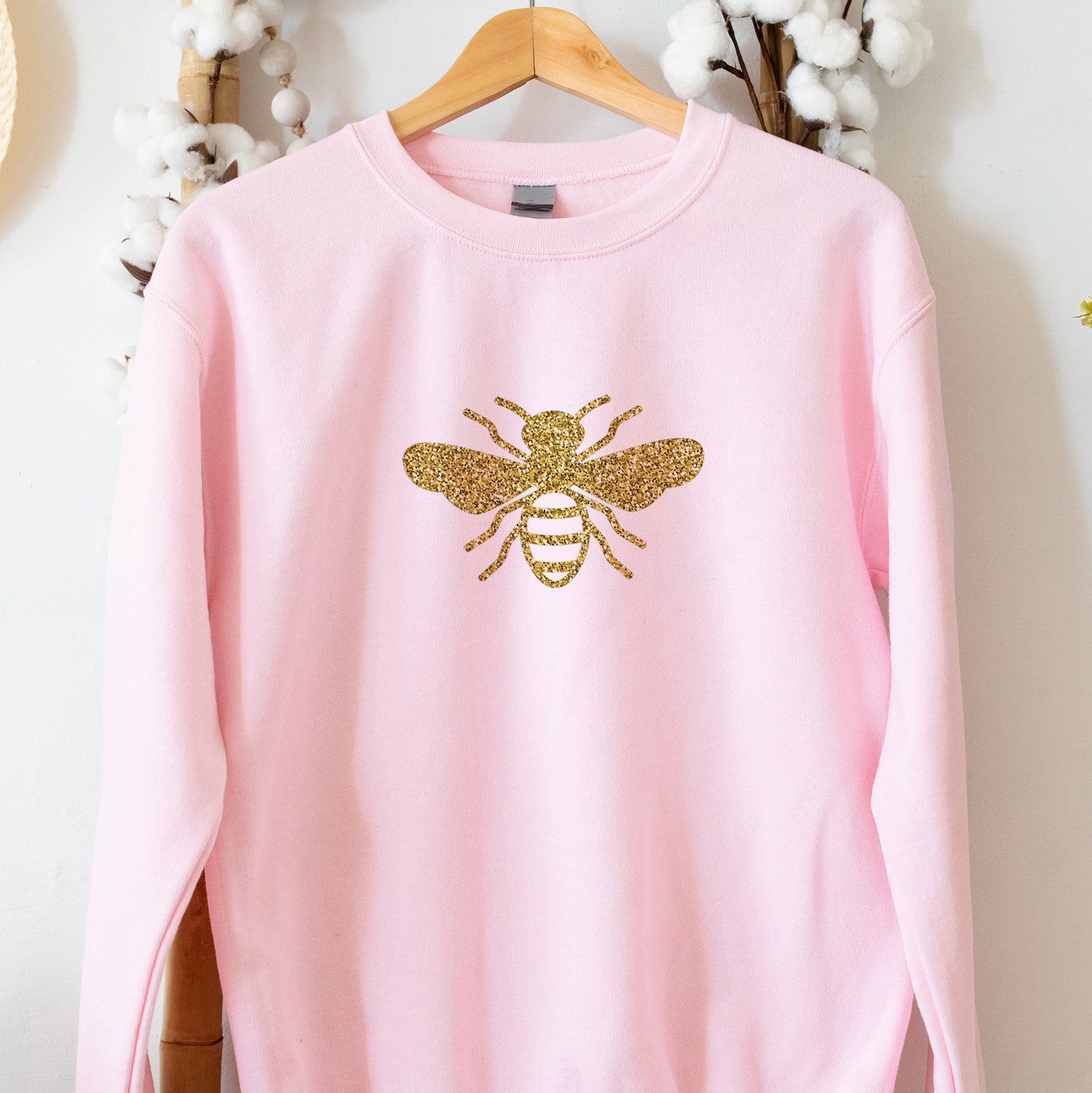 Nature Lover Glitter Bee Sweatshirt, Unisex Honeybee Jumper (S-2XL) - Etsy
