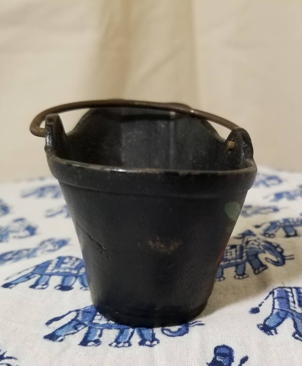 Wilton Cast Iron Miniature Kettle Bucket With Orginal Handle - 1950s ...
