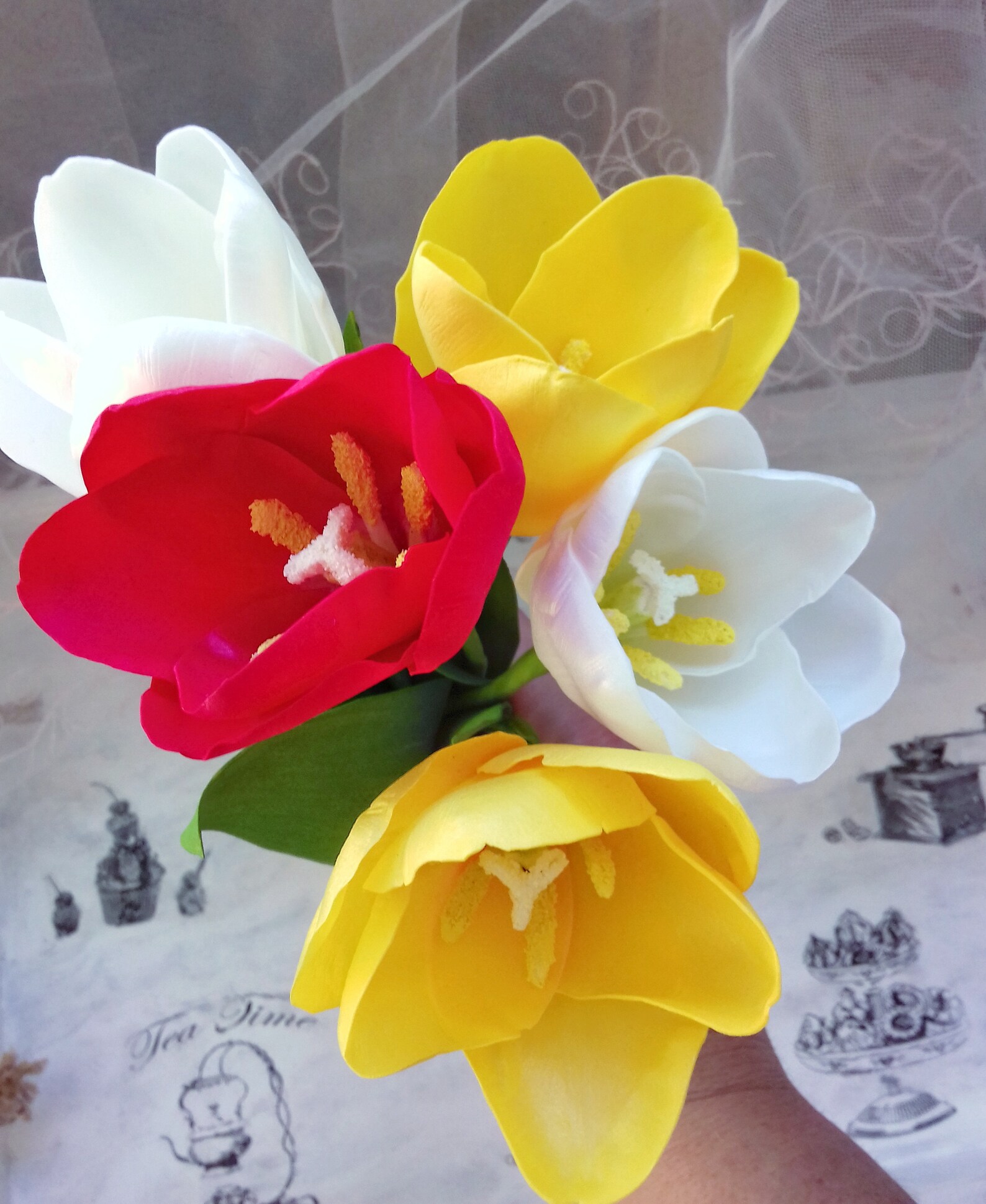 Artificial White Handmade Tulips Pink Faux Tulips Bouquet in Vase Table ...