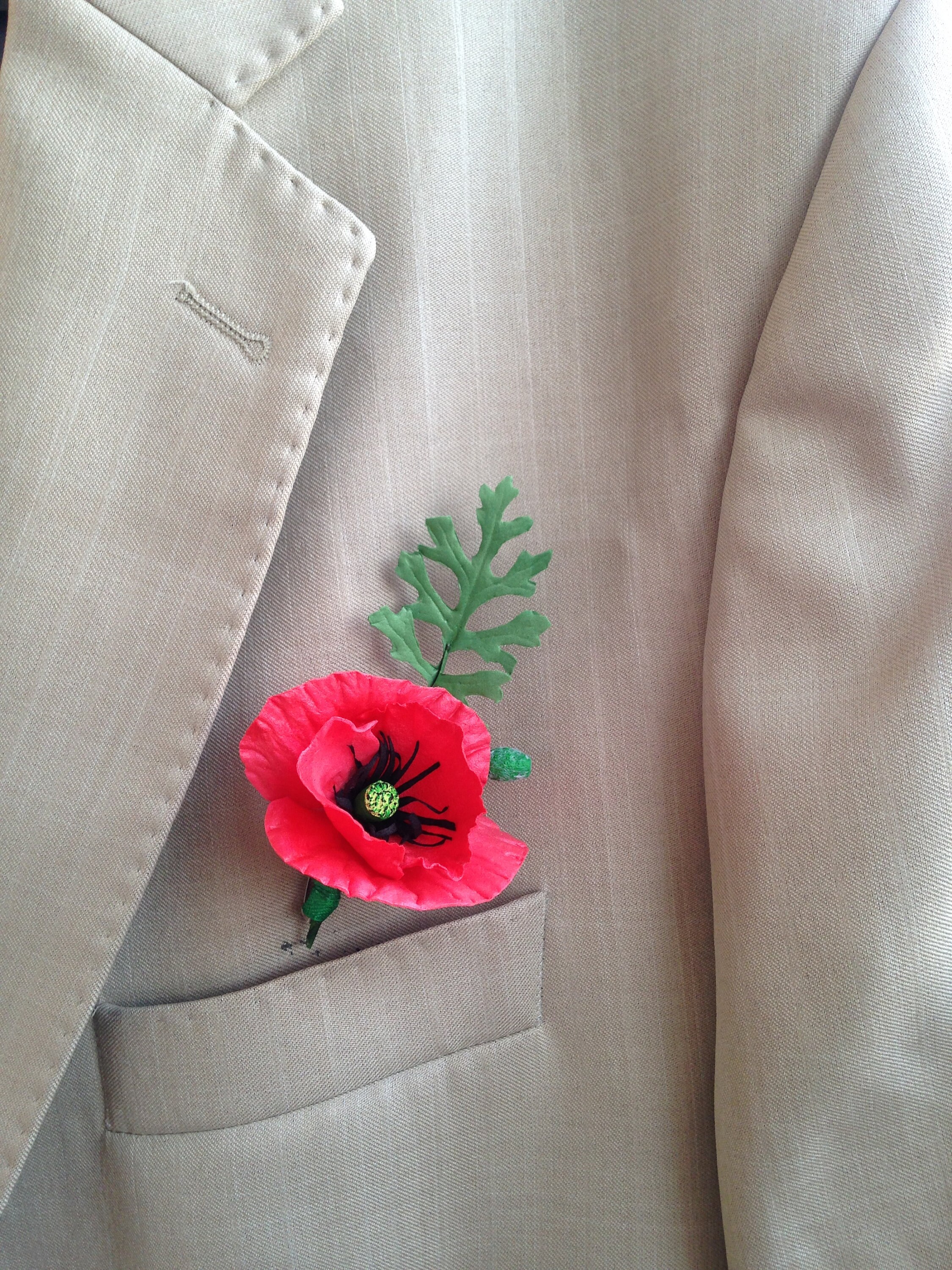 Red poppy brooch Red flower brooch for straw hat Rustic | Etsy