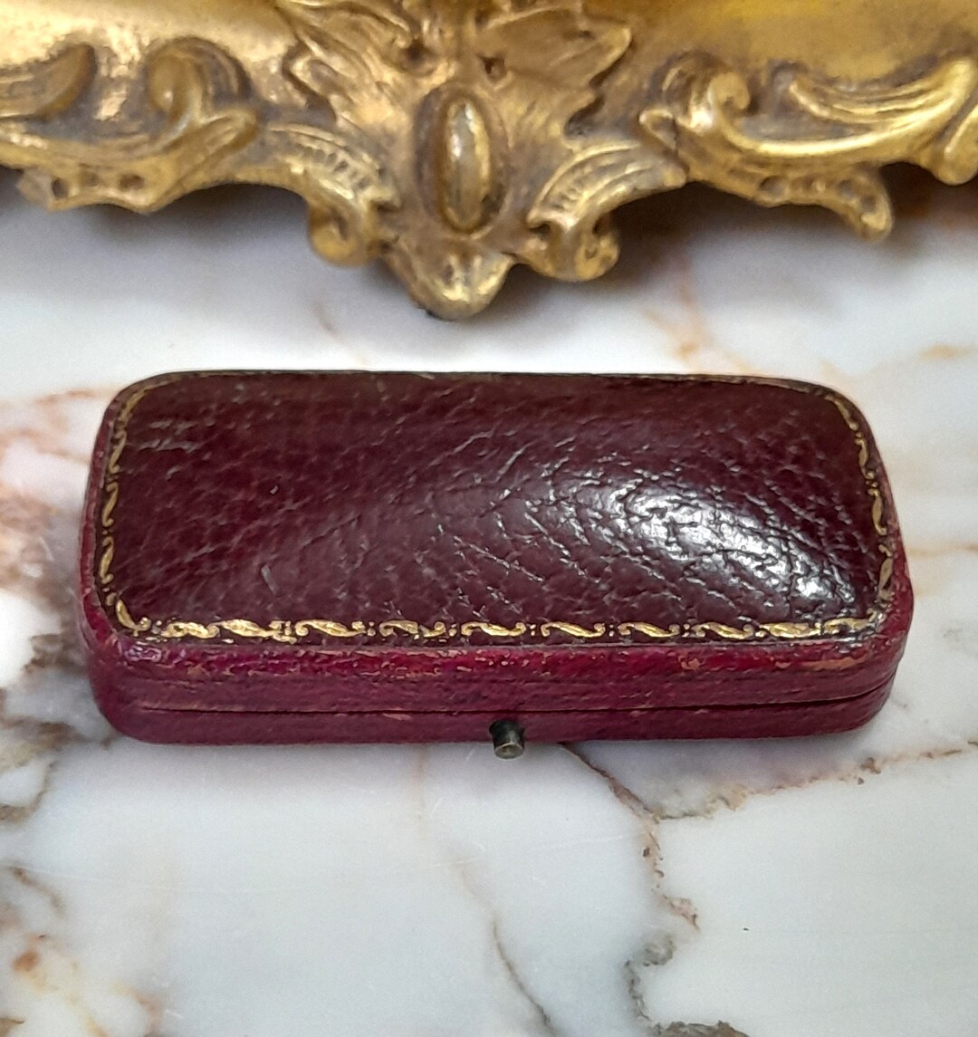 Small Antique Vintage Tooled Brooch Box British Jewellery Box-vintage ...