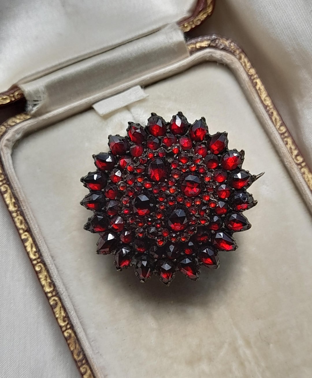 Antique Bohemian Tiered Garnet Cluster Brooch Pin-victorian Rose Cut ...