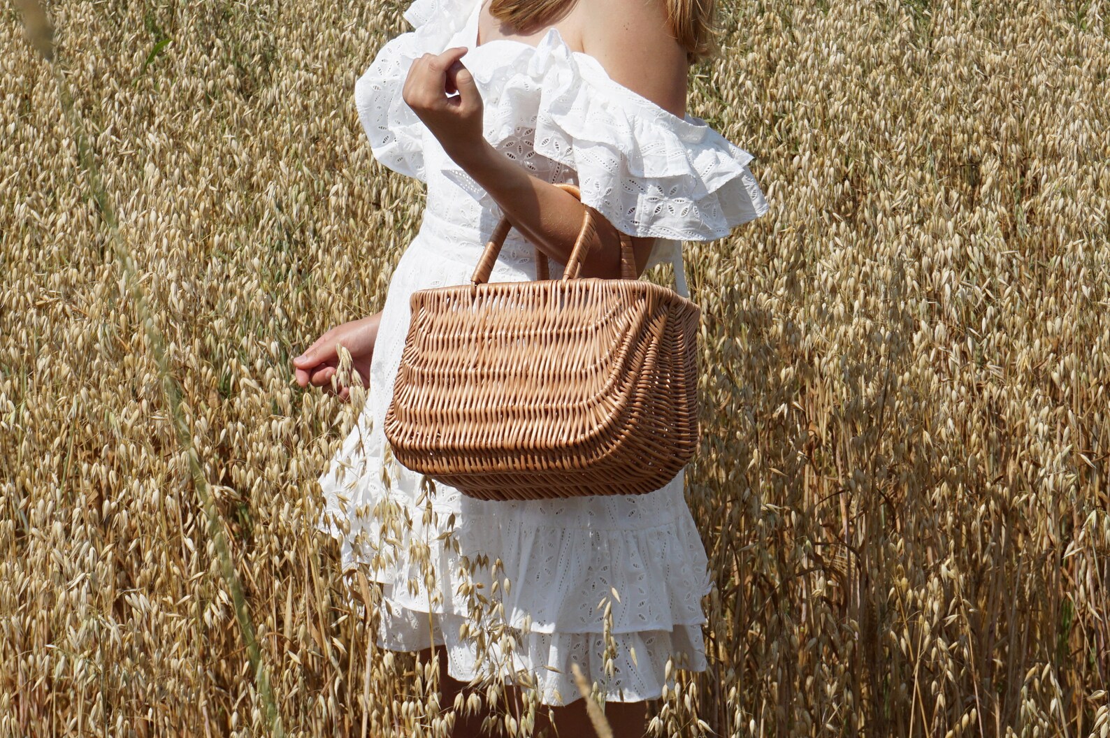 Small Wicker Handbag Summer Beach Bag Wicker Basket. - Etsy
