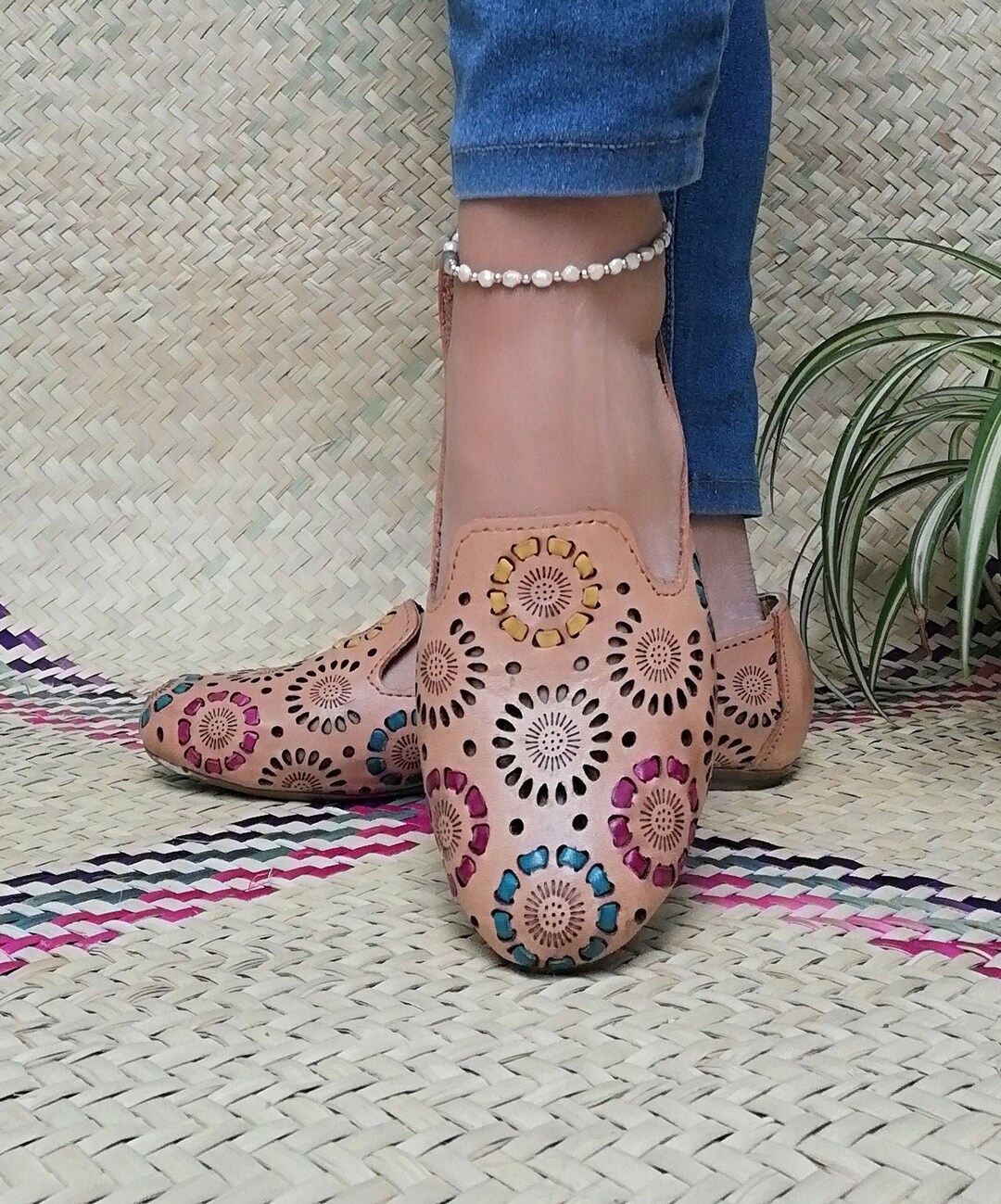 Handmade Leather Huaraches Sandals: Mexican Women's Flats - Etsy
