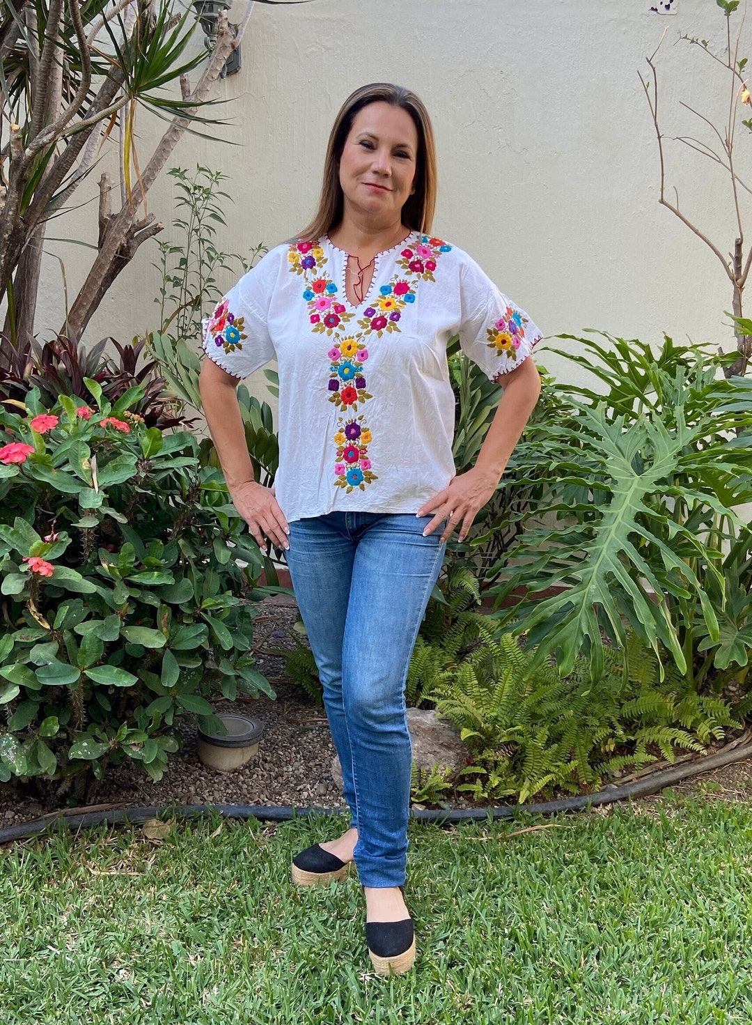 Mexican Floral Blouse, Traditional Mexican Hand Embroidered Blouse ...