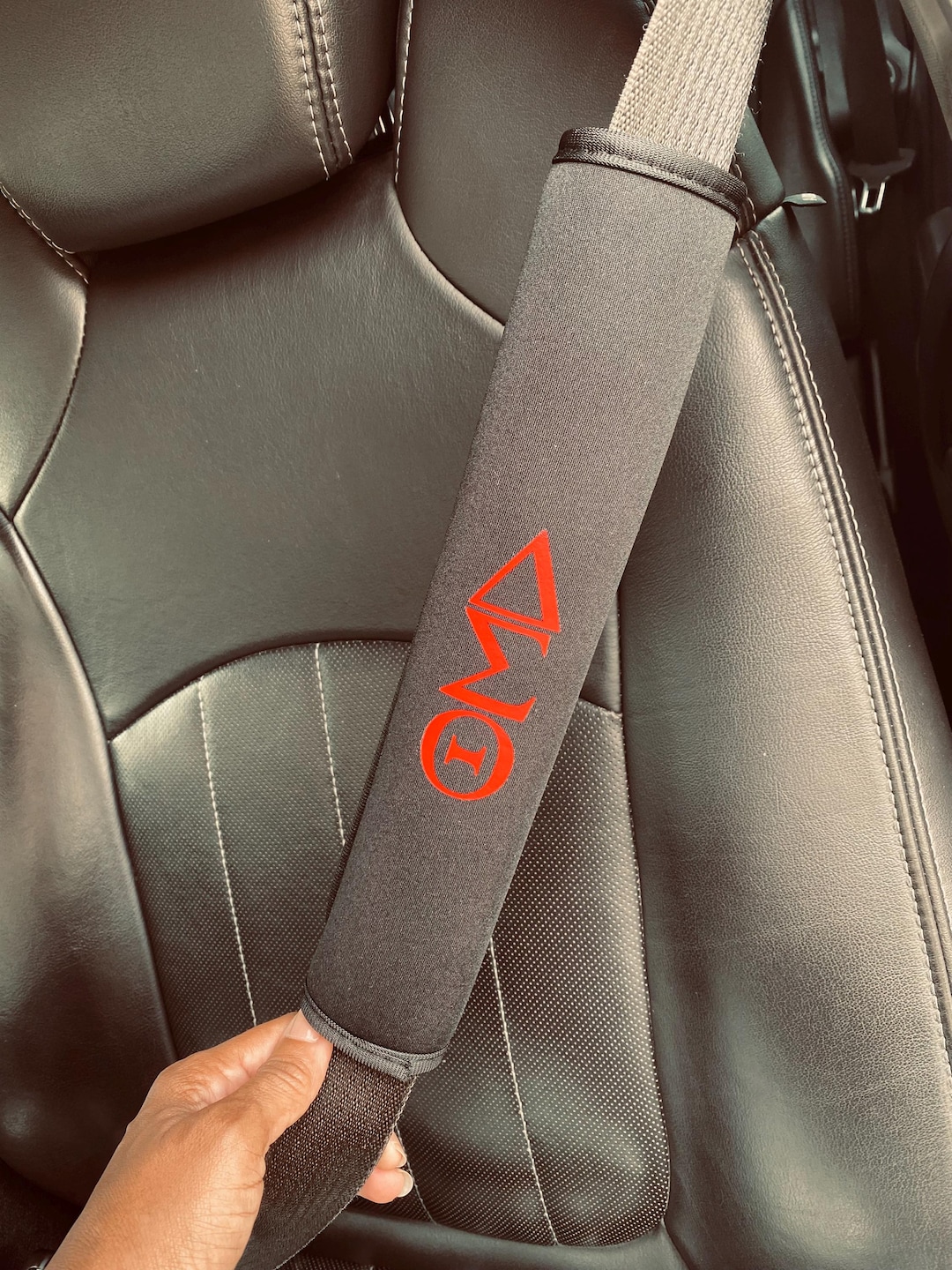 Delta Seat Belt Cover - Delta Sigma Theta Seat Belt Cushion - Delta ...