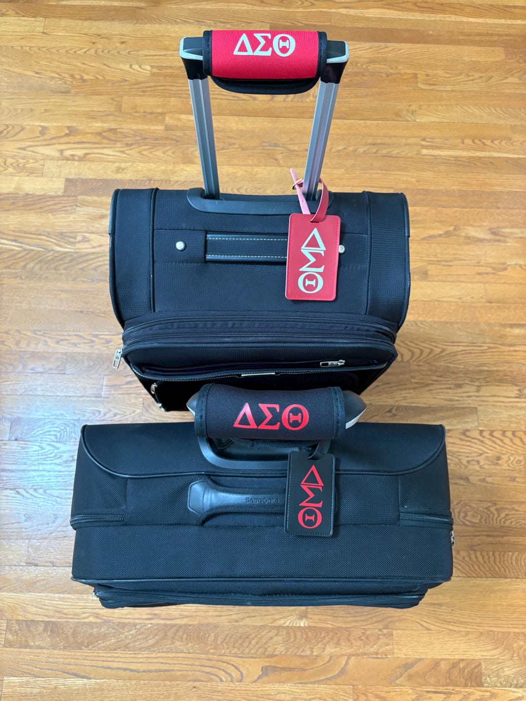 Delta Luggage Wraps - Delta Sigma Theta Luggage Handle Cushions - Delta ...
