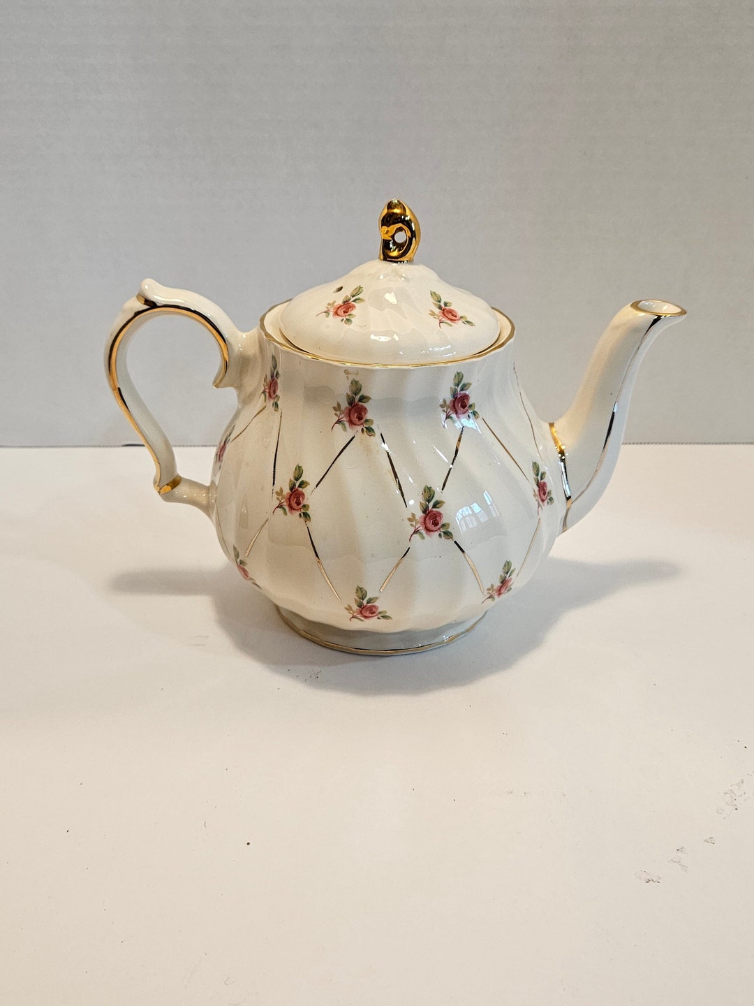 Vintage James Sadler Red and White Rose Teapot - Etsy