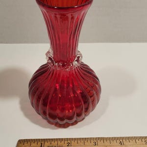 Pilgrim Red Glass Vase, Vintage Red Glass, Blown Glass Vase, Pilgrim ...