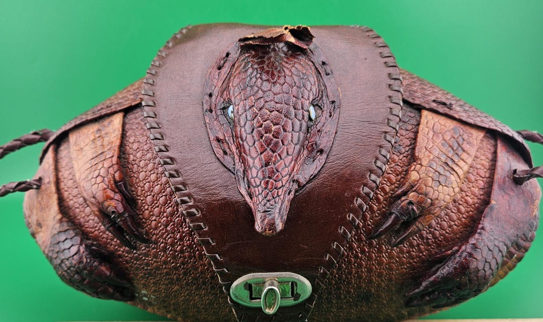Vintage Real Armadillo Taxidermy Purse/handbag With Leather Strap READ ...