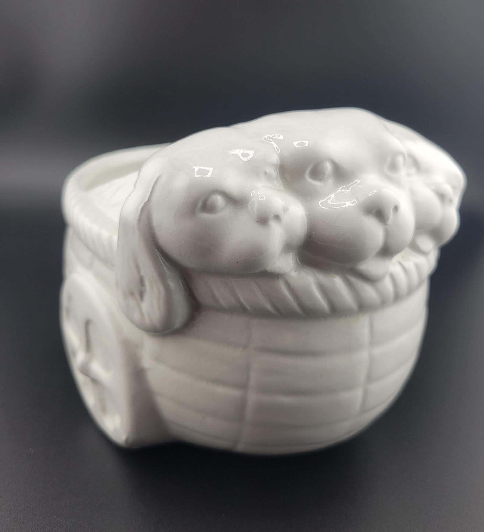 Dog Planter, White Planter, 3 Dogs in a Basket Planter, Dogs in Cart ...