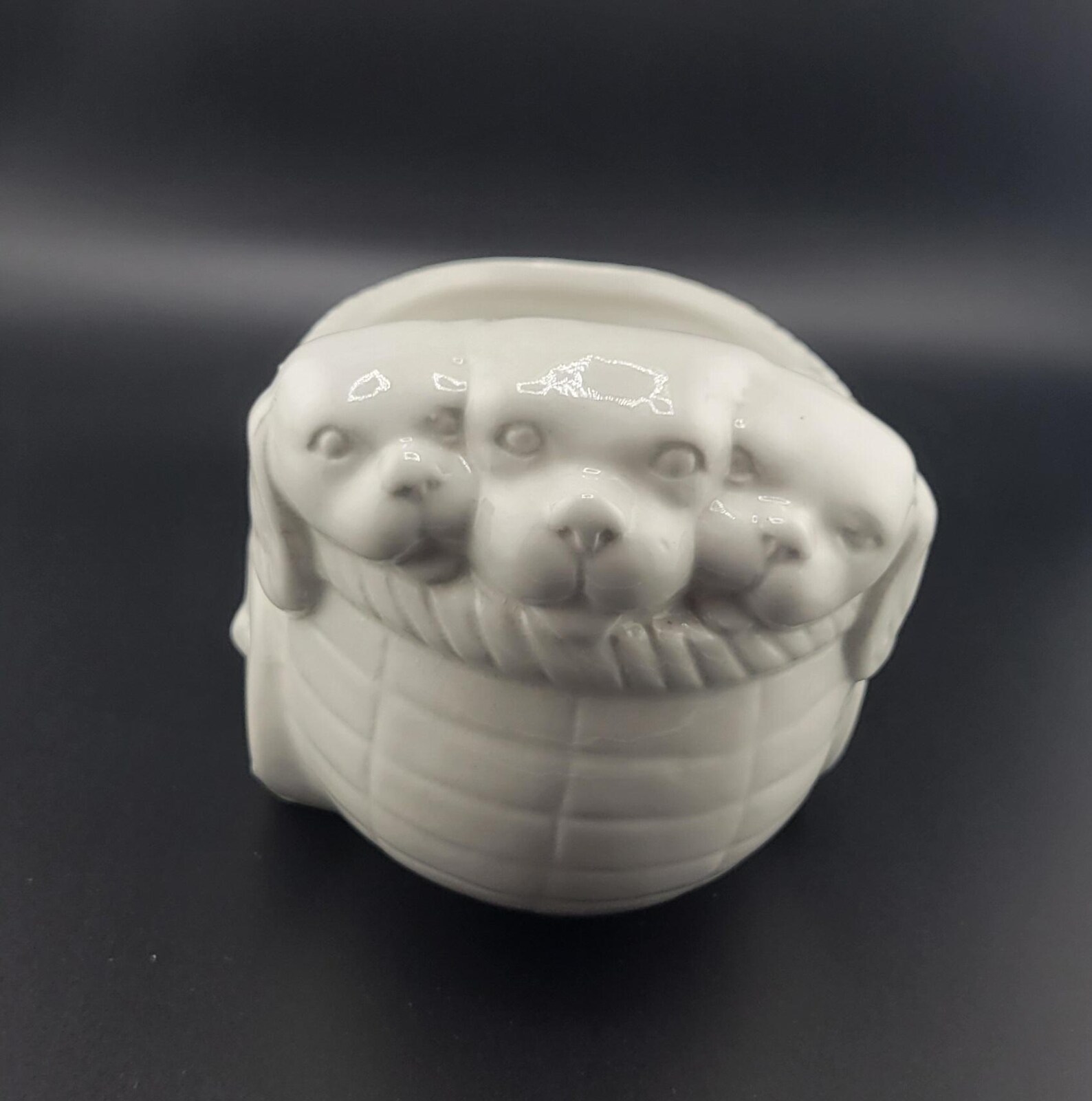 Dog Planter, White Planter, 3 Dogs in a Basket Planter, Dogs in Cart ...