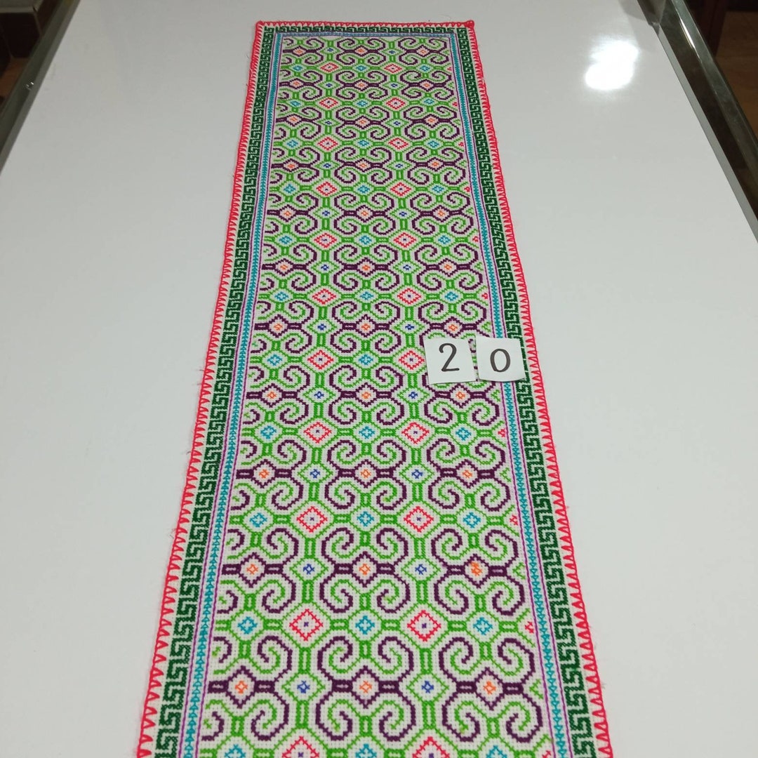 Camino De Mesa Bordado Shipibo - Etsy