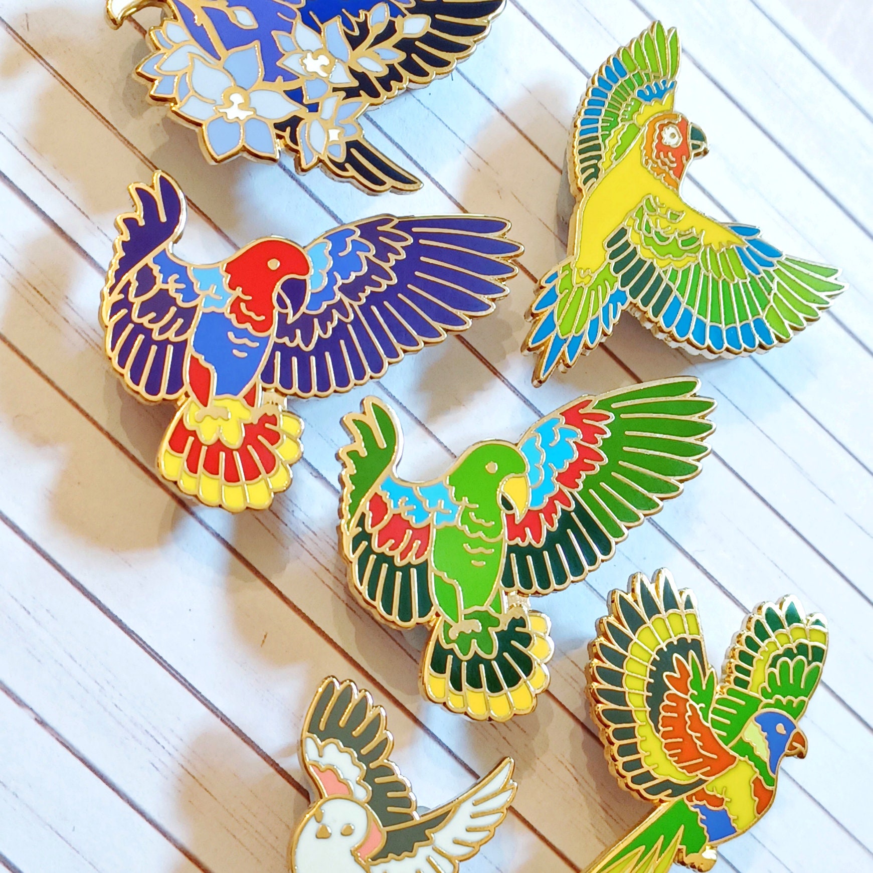 Hard Enamel Pin Magpie British Bird Gold Plated Lapel Pin | Etsy